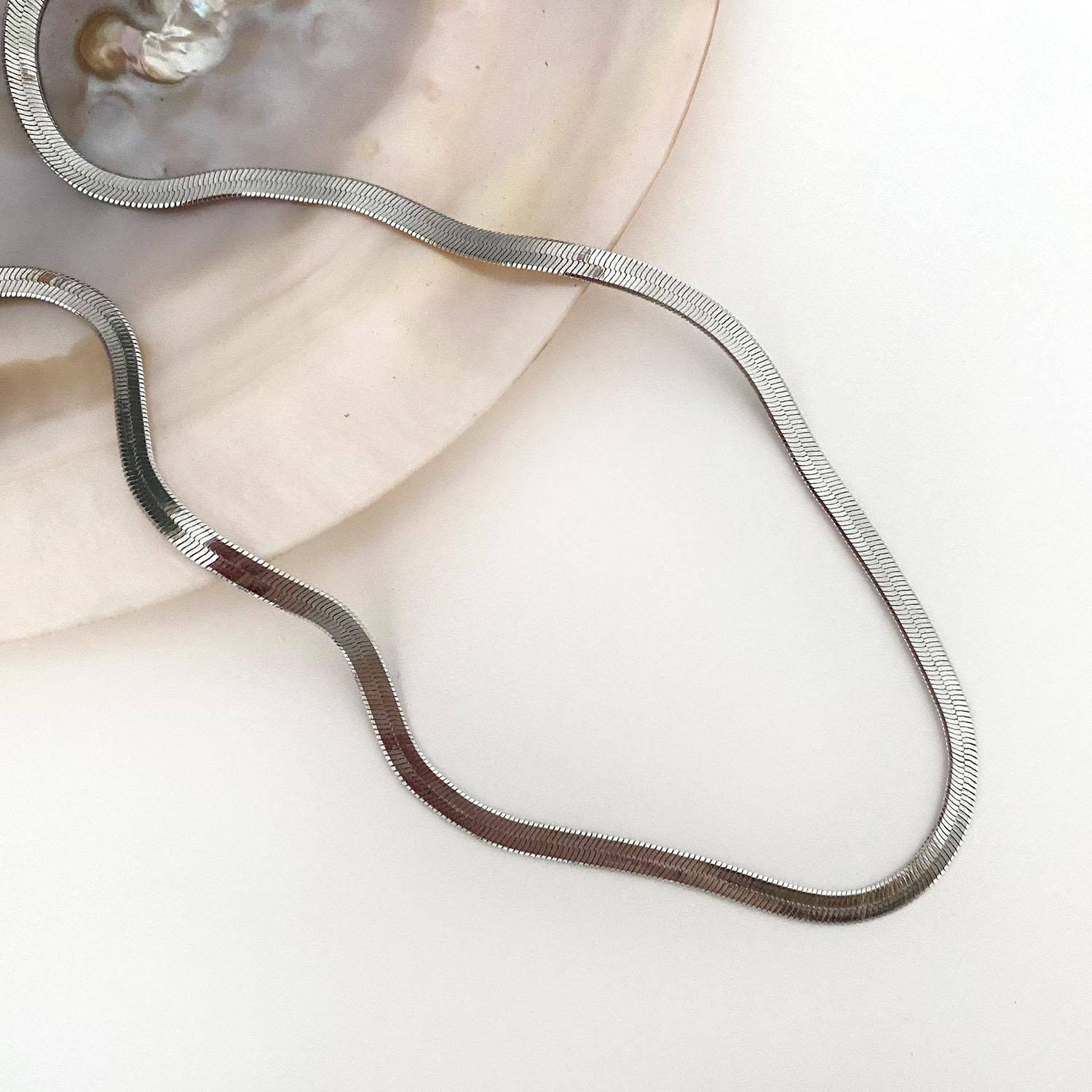 Colgante Snake - IMMA. Accesorios hechos a mano en Uruguay